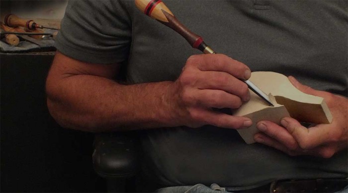 Award Winning Wildfowl Sculpture Artist - Pat Godin